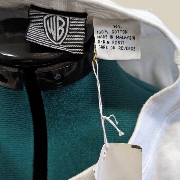 Warner Bros. | Shirts | Vintage Wb Warner Brothers Hollywood Ca Xl ...